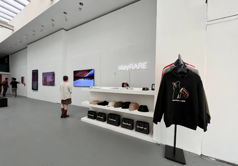 SuperRare Review: Exchange, gallery and social network